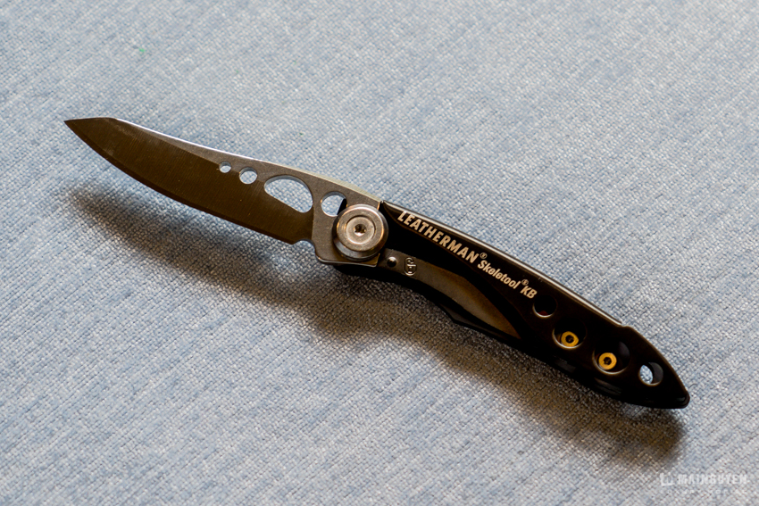 [Hình ảnh] Khui hộp và trên tay bộ đôi dao mới của Leatherman ...